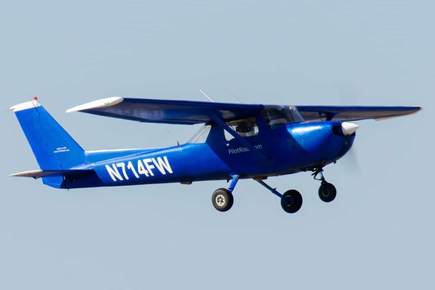 Begin Flying Today • 10+ Courses • Pilot Rise Flight School